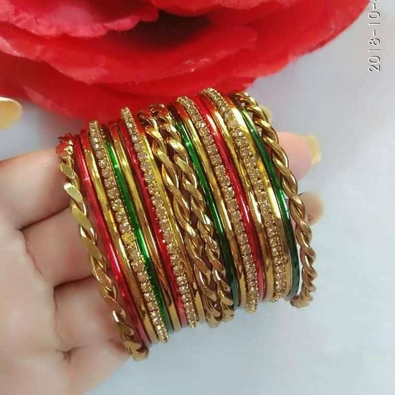 Beautiful bangles set designs - Simple Craft Idea