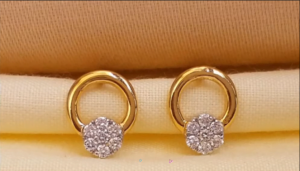 Latest gold ear stud design